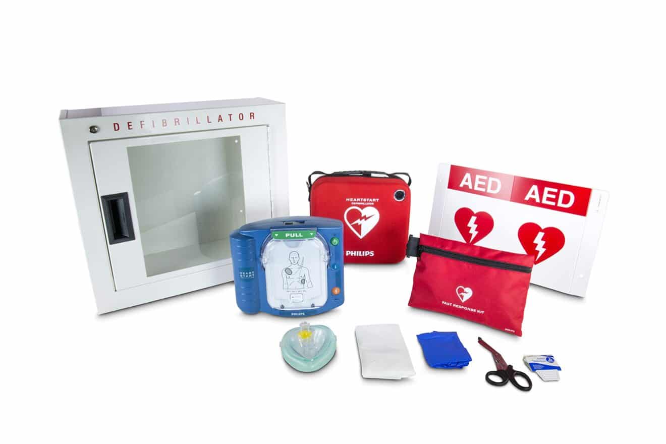 What’s Inside an On-Site AED Kit?